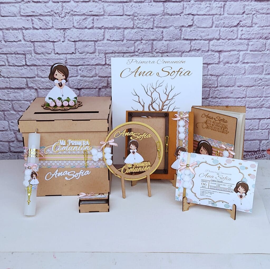 Kit primera comunión personalizado – Diseñando con Corazón